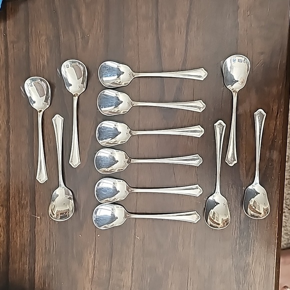 Oneida | Kitchen | Lot Of 2 Vintage Oneida 194 Silver Plated Squared ...